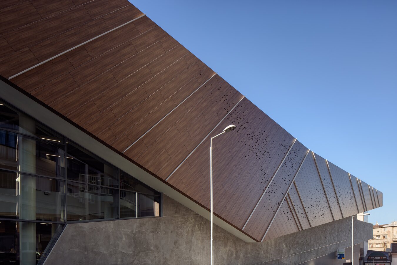 Facade shopping center | Fundermax